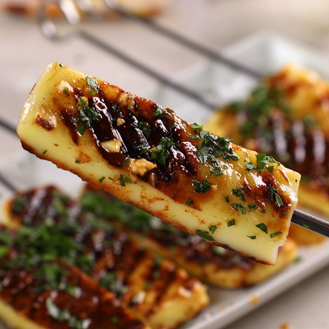Baked Cheese Garlic Butter Skewers | Keto Recipes | The Big Moo Cheese